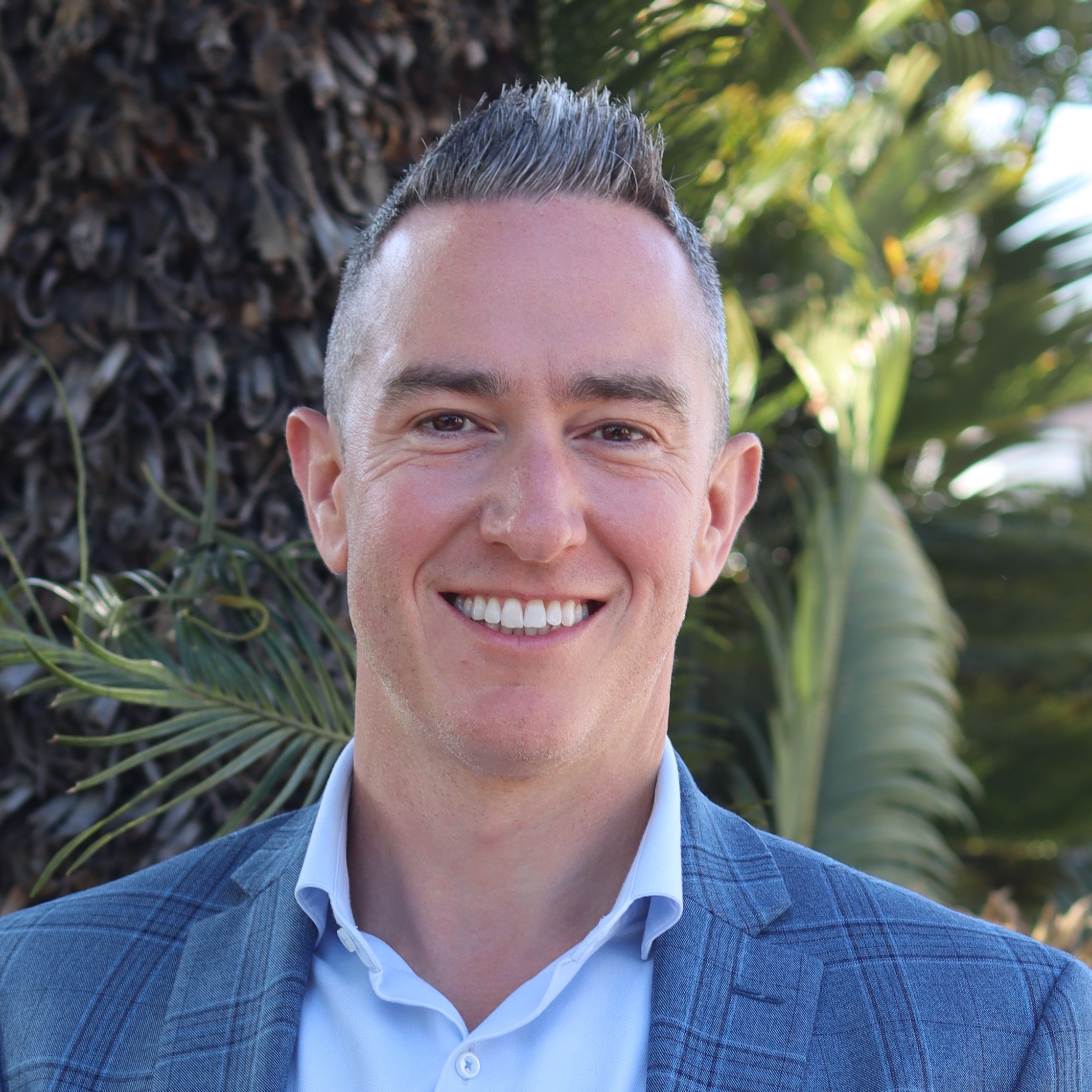 About - CurvePoint Capital